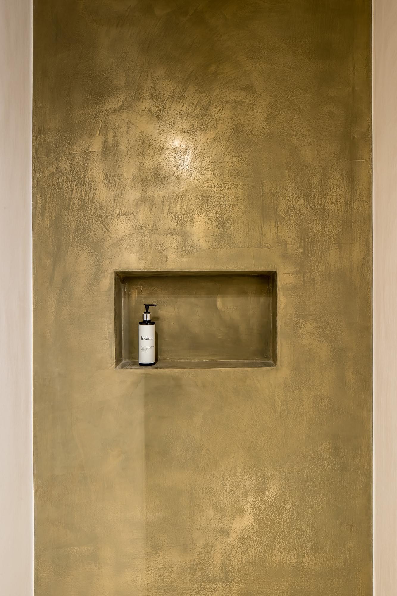 Texture Painting | Nieuws | Badkamer in messing | Video